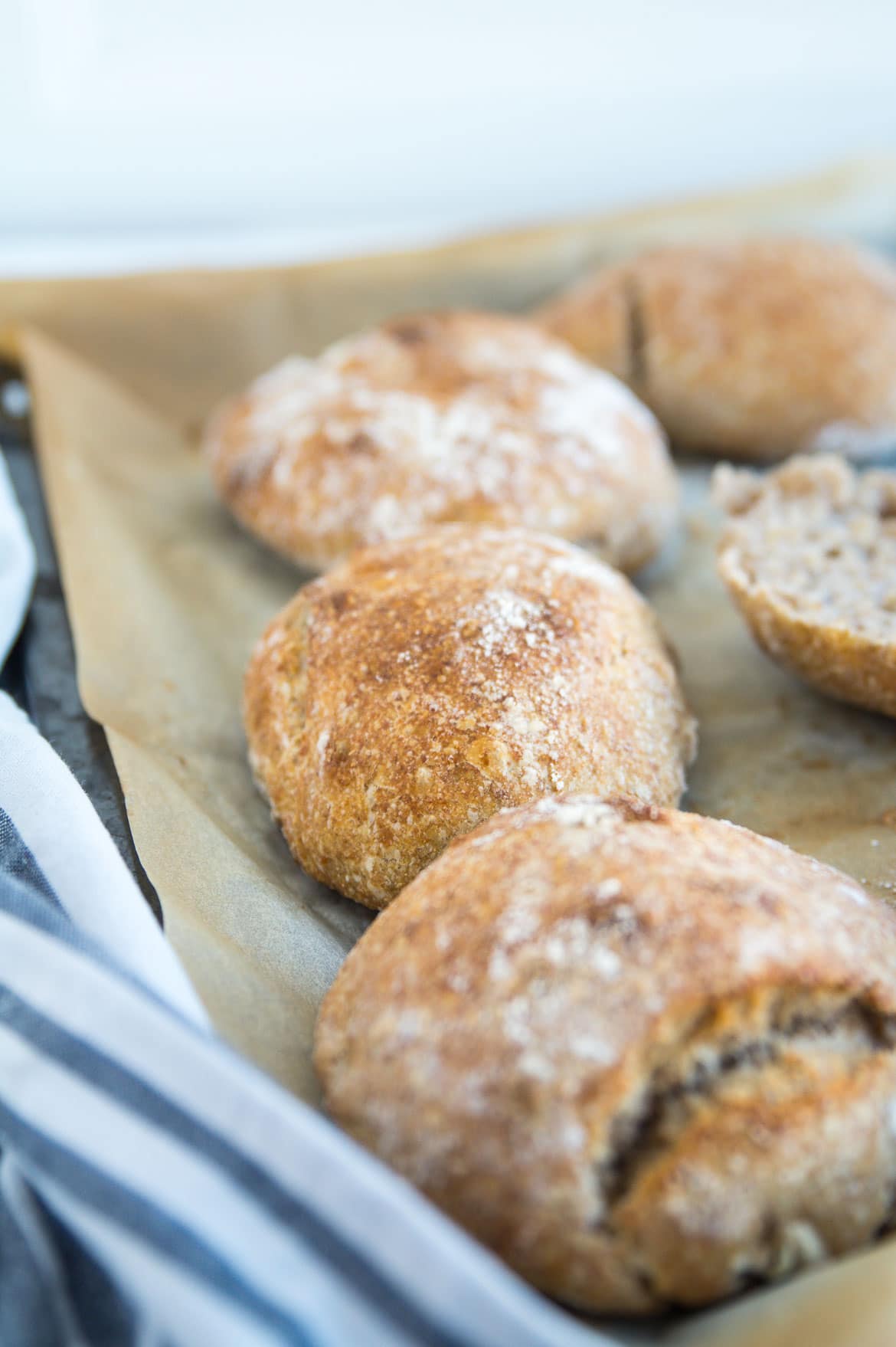 Grove surdejsboller - Stinna - Surdejsboller med rugmel