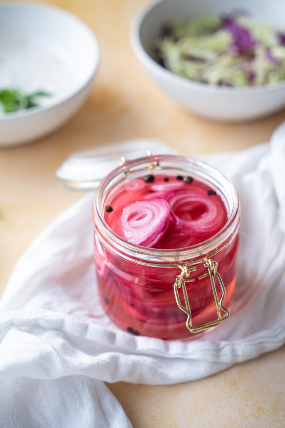 Syltede peberfrugter | opskrift på peberfrugt syltet i krydret lage