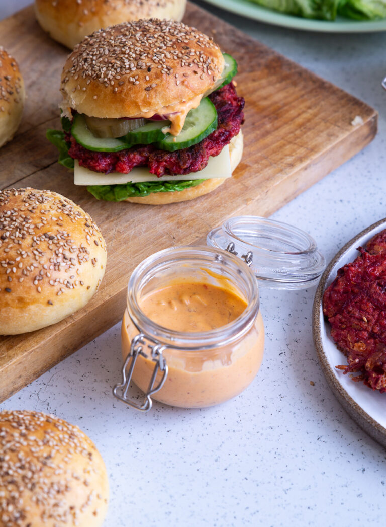 Burgerdressing | opskrift på hjemmelavet dressing til burger