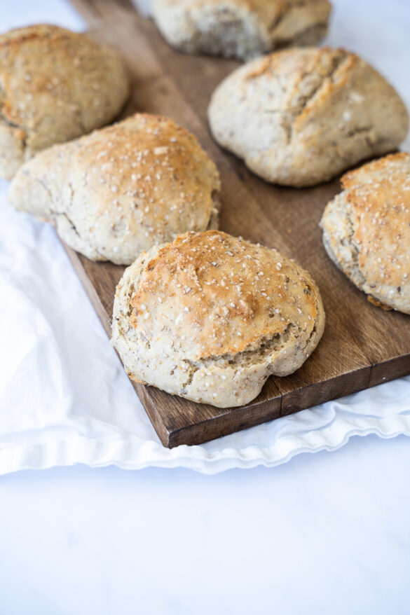 Grovboller - nemme og sunde boller- opskrift på grovboller - Stinna