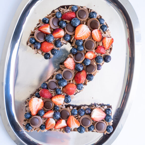 Talkage | opskrift på talkage med browniebund og chokoladecreme