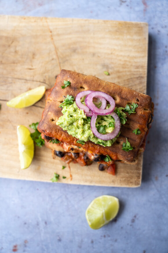 Mexicansk panini - opskrift på panini med sorte bønner